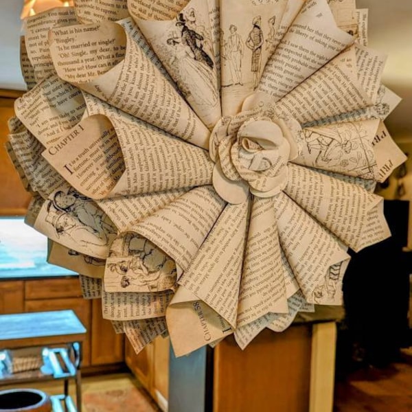 Wizard Book Wreath, Book Page Wreaths and Flowers, Gift for Bookworms ...