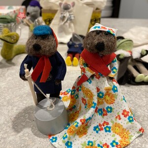 Hetty Muskrat the Puppet Christmas Muppet Emmet Otter's | Etsy