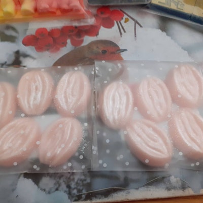 Mini Candy Floss Pink Hearts and Glitter Wax Melts X30. Handmade ...