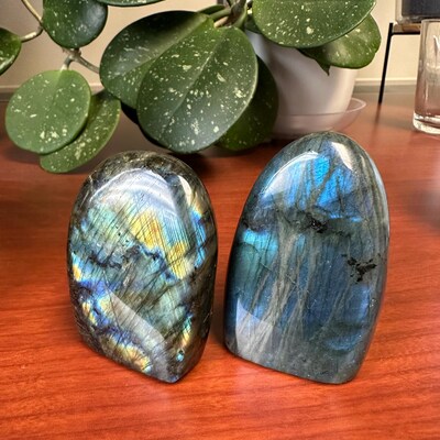 Mookaite Jasper Worry Stone, Strength Vitality, Mookaite Jasper Thumb ...