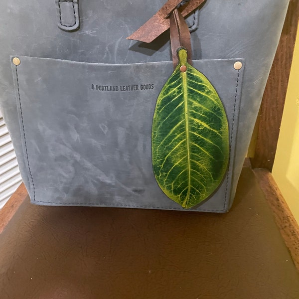 Leather Bag Charm, Tooled Leather, Leaf Dangle, Tooled Key Chain ...