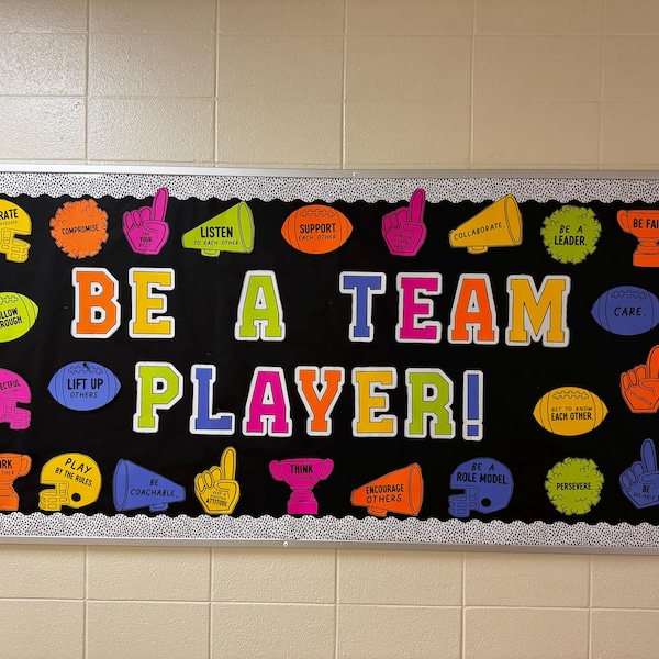 Football Bulletin Board Kit With Ways to Be a Team Player | Digital ...