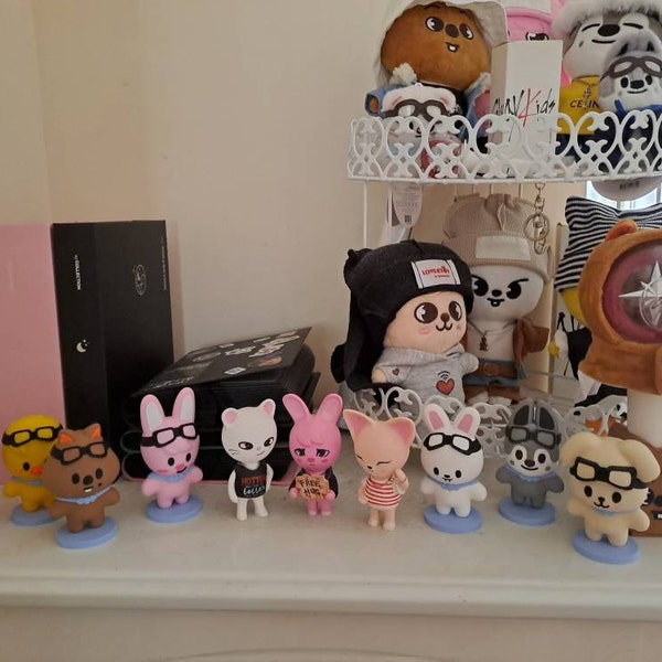 Pilot Skzoo 3D Figure, OT8 Collectible, SKZ KPOP Merch - Etsy