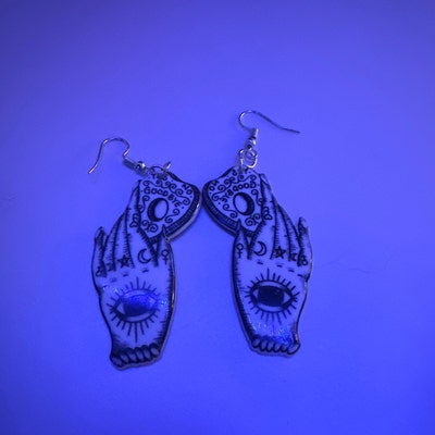 UFO Alien Abduction Dangle Earrings - Etsy