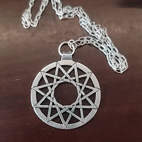 Silver Hendecagram Star Necklace , Chaos Anti Cosmic Energy Pendant ...