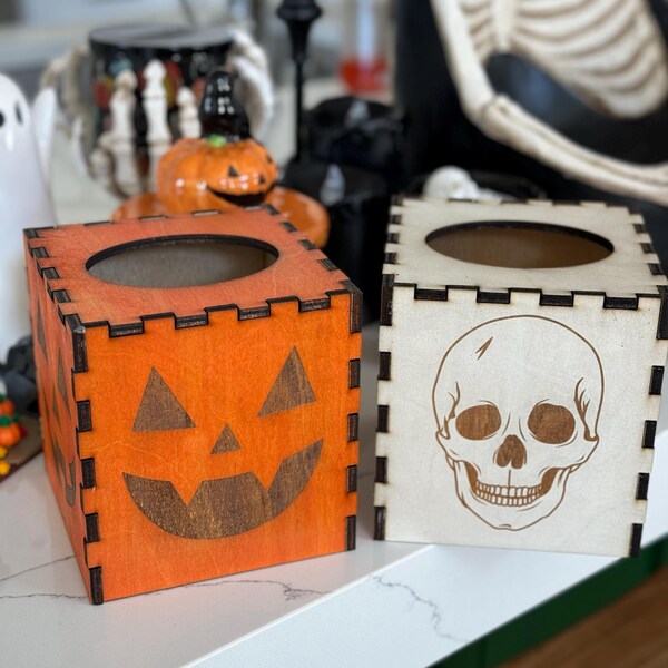 Halloween Zombie Décor | Zombie Pen Holder | Glow-in-the Dark Horror ...