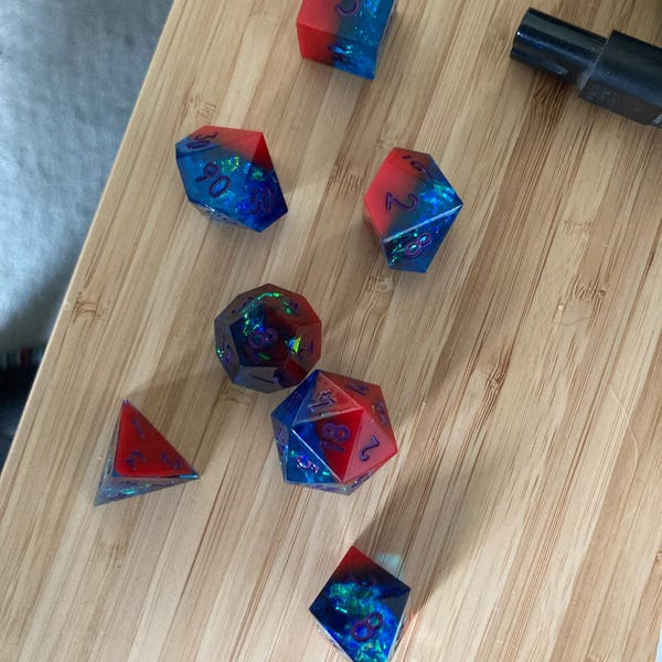 Siren Song Liquid Core Sharp Edge Dungeons & Dragons Dnd Dice Set | Dnd ...