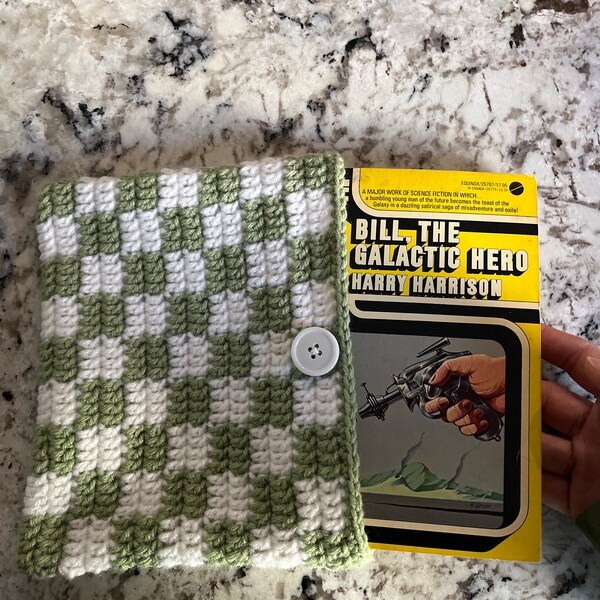 Crochet Checkered Book Sleeve - Etsy