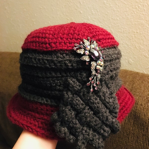 Crochet Cloche Hat Pattern BABYLON BERLIN De Luxe 1910 1920s 1930s ...