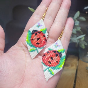 Beaded CROCUS Earrings as Brick Stitch Seed Bead Pattern - Etsy