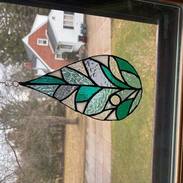 Modern Stained Glass Leaves Pattern, Plant Stained Glass Patterns ...