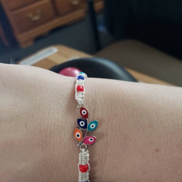 Nurse Appreciation Bracelet, Heishi Beads, Acrylic Heart & Gold Filled ...
