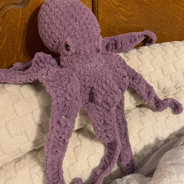 Jumbo Plush Crochet Octopus, Custom Color Handmade Octopus Ocean Themed ...