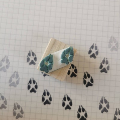 Giraffe Stamp, Peekaboo Stamp, Giraffe Gift, Custom Rubber Stamp, Hand ...