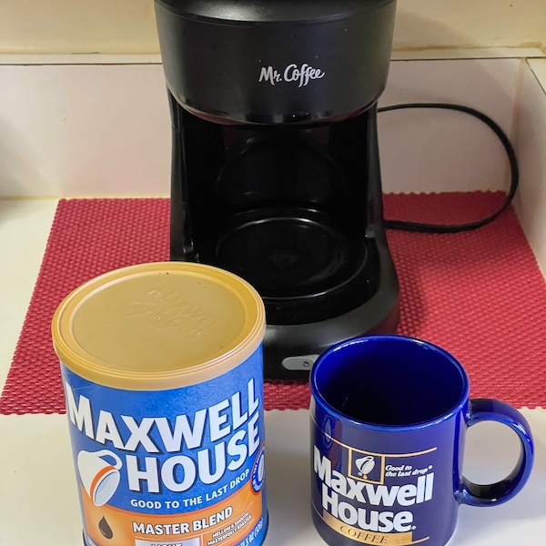 VTG Large Yellow Rose Pitcher and Bowl This Piece is at Least 45 Years ...