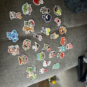 Funny Meme Peeping Eyes Wall Tattoo Door Sticker Wall Sticker for ...