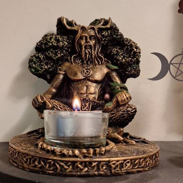 Replica KAWS the Promise Figures Decorative KAWS Statue Bearbrick Style ...