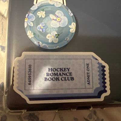 Gold Star Sticker, Caught up by Liz Tomforde, Windy City, Book Club ...