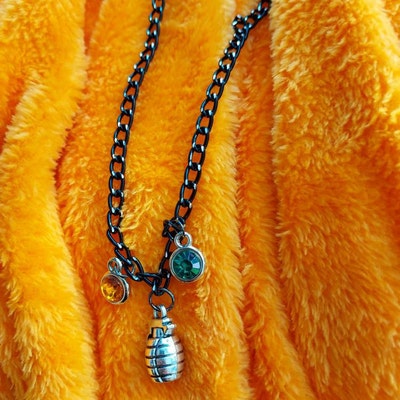 Asmodeus Sigil Crystal Necklace - Etsy