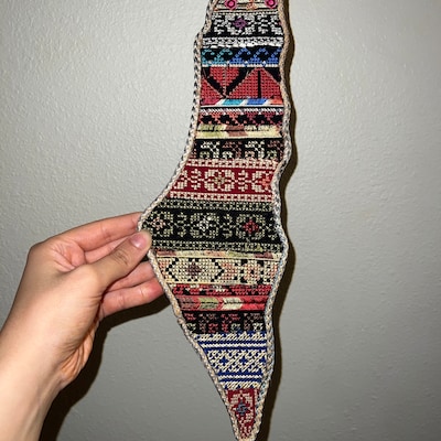 Traditional Palestinian Tatreez Embroidered Wall Decor Palestine ...