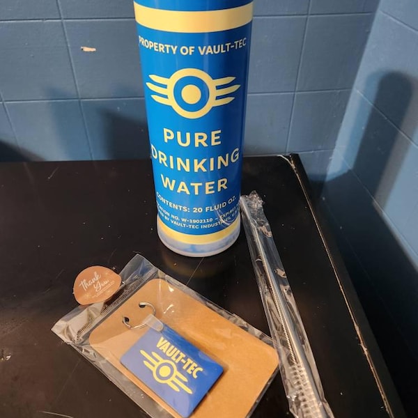 Fallout Vault-tec Pure Drinking Water - 20 Oz. Tumbler W/metal Straw ...