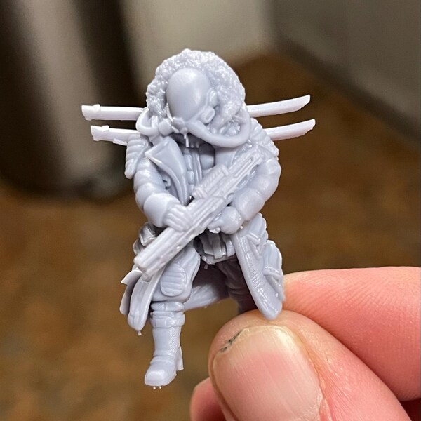32mm Female Halfling Thief by White Werewolf Tavern Choose Your Figure ...