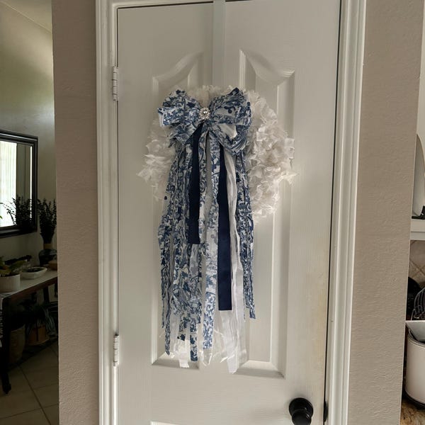 Black and White Buffalo Check Bow With Star Wreath, Winter Star Wreath ...