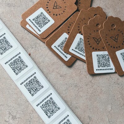 QR Code Sticker Custom Scan Labels Reorder Review 1 Square Business ...