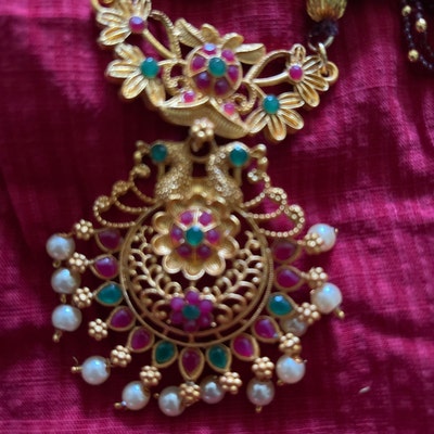 Indian Women Necklace Set / Mangle Sutra / Gold Plated Jewellery ...