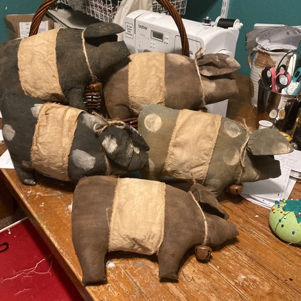 READ Item Description for Important Information: Primitive Pig Bowl ...