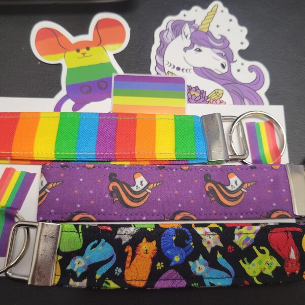Pride Month Key Fob LGBTQ Key Chain Rainbows Wristlet - Multiple ...