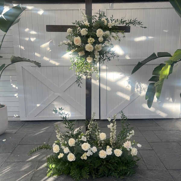 Large Rustic Wooden Cross, Ideal for Wedding Ceremony Backdrop ...