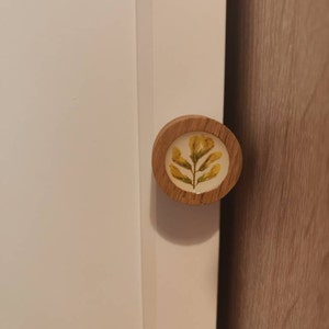 DRAWER KNOB Baby Pink FLOWER Daisy Oak Wood With Epoxy Resin, Flower ...