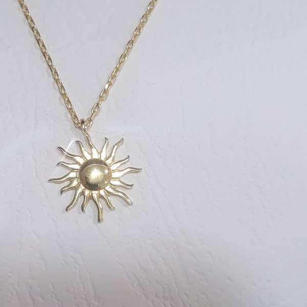 14K Gold Sun Necklace, Minimalist Gold Sun Necklace, 14K Solid Gold Sun ...