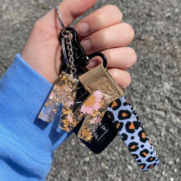 Keychain | Letter Keychain| Personalized Keychain| Floral Keychain | A ...