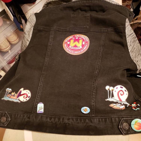 Spongebob Squarepants Gary Record Player Embroidered Iron on Applique ...