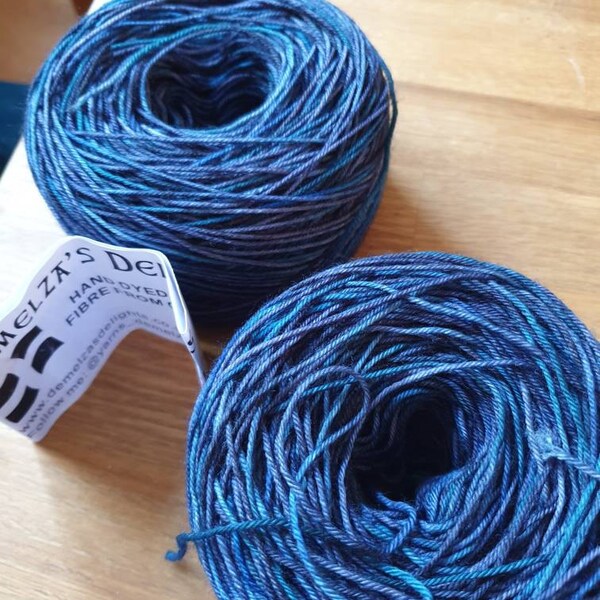 Hand Dyed Sock Yarn 100g . Derowen - Etsy