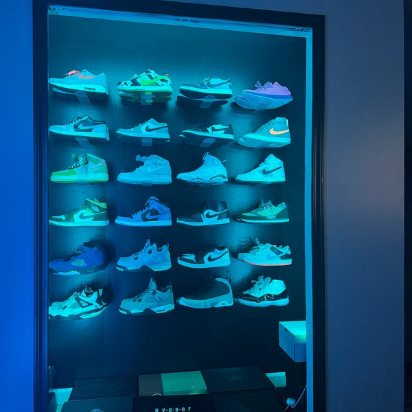 Floating Sneaker Display, Floating Shoe Shelves, Sneaker Holder ...