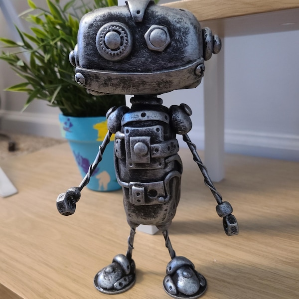 Welded Metal Rustic Robot | Steampunk Robot | Space Robot | Old Robot ...