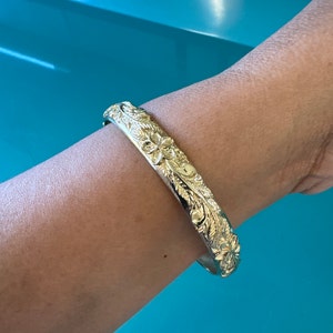 Samoa Seal Bracelets 18MM Hawaiian Hamilton Gold Hinge Bangle - Etsy