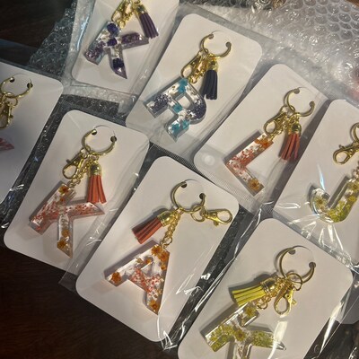 Handmade Cloud Resin Letter Keychain Cloud Keychain Initial Keychain ...