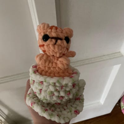 NO SEW Tabby Teacup Popping Desk Pal, PDF Pattern, Crochet Pop Pattern ...