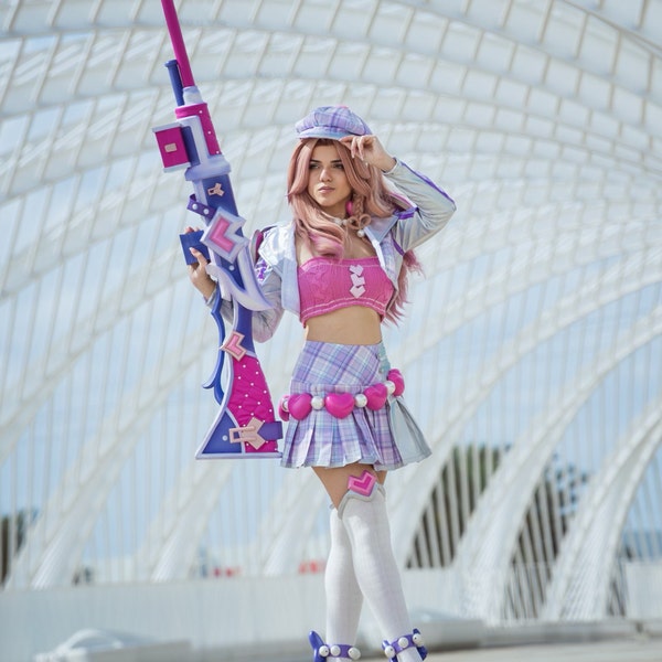 Heartthrob Caitlyn League of Legends Cosplay Custom Made - Etsy