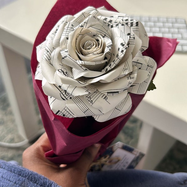 Sheet Music Paper Rose With Green Leaves and Gift Message Tag - Etsy UK