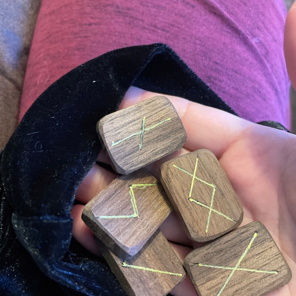 Wooden Runes Set With Woodburned Elder Furthark Alphabet Viking Runes ...