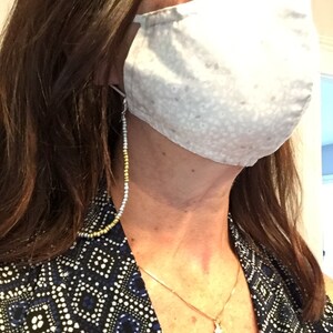 Pearl and Heart Bead Face Mask Necklace, Face Mask Holder, Pearl Mask ...