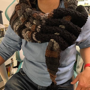 Keyhole Scarf KNIT PATTERN Beautiful Scarf Gift for Her Crochet Scarf ...