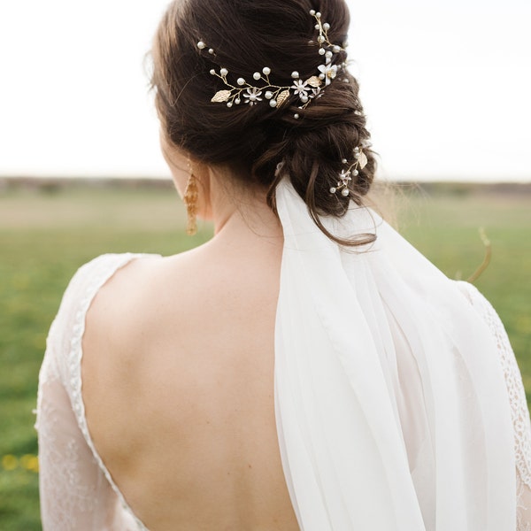 Chiffon Wedding Veil for Modern Bride, Ivory Single Tier Bridal Veil ...