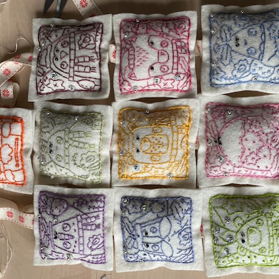 PDF Pattern TINY STITCHERIES A Bumper Pattern With Over 120 Mixed ...