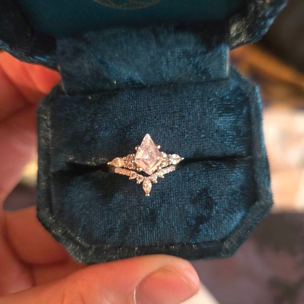 Skye Kite Diamond Ring Couples Ring Set- His and Hers Matching Wedding ...